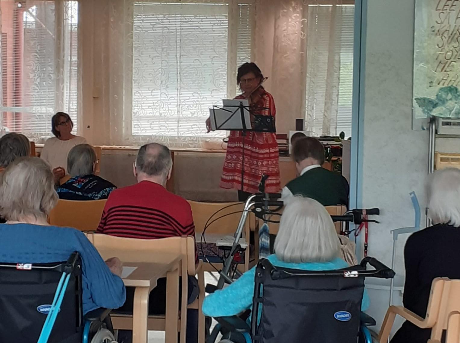 Eräs Teatteri - Ilonpisara ry