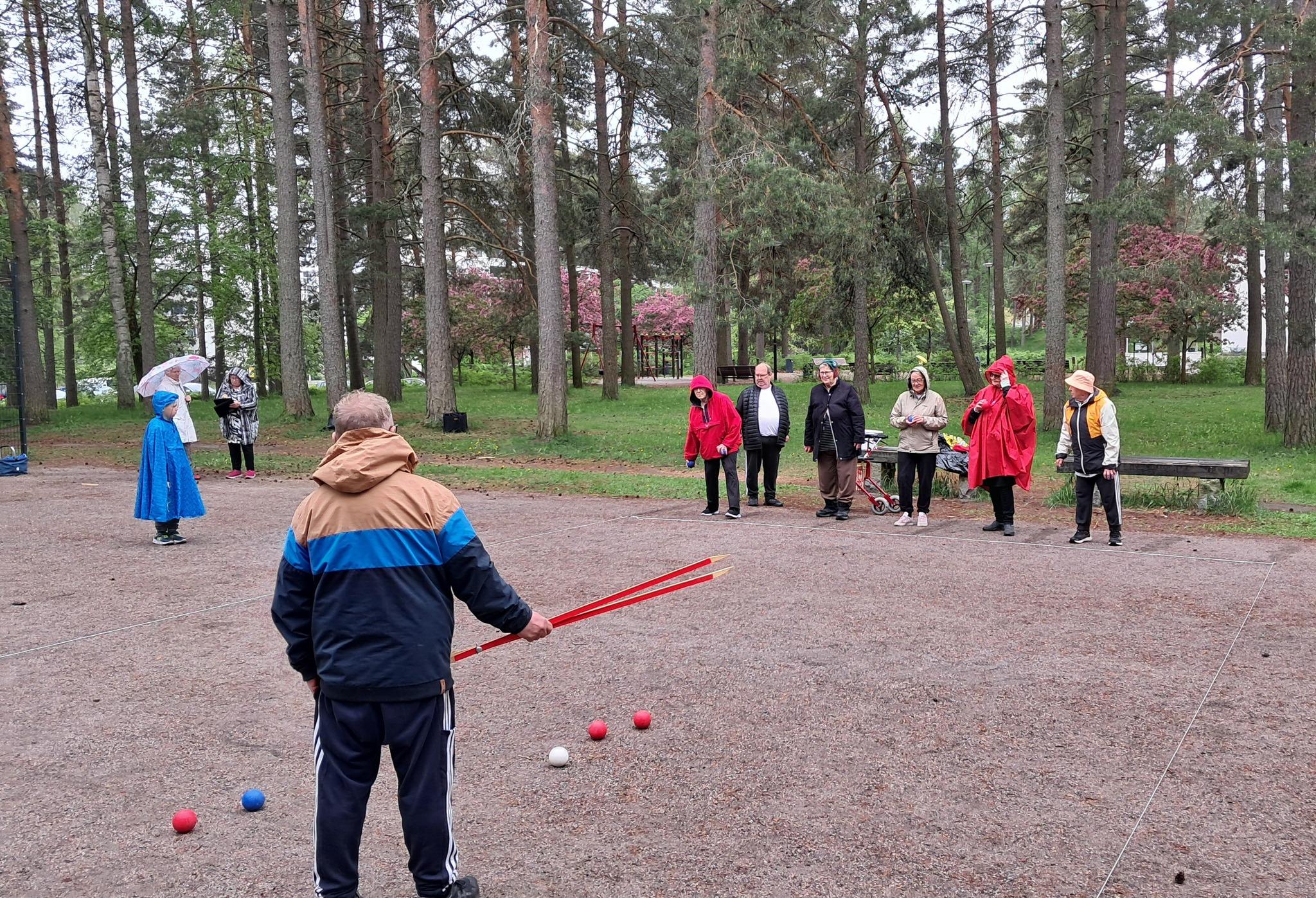 Yhdistysten kesätoiminta - EKL:n Helsingin piiri ry