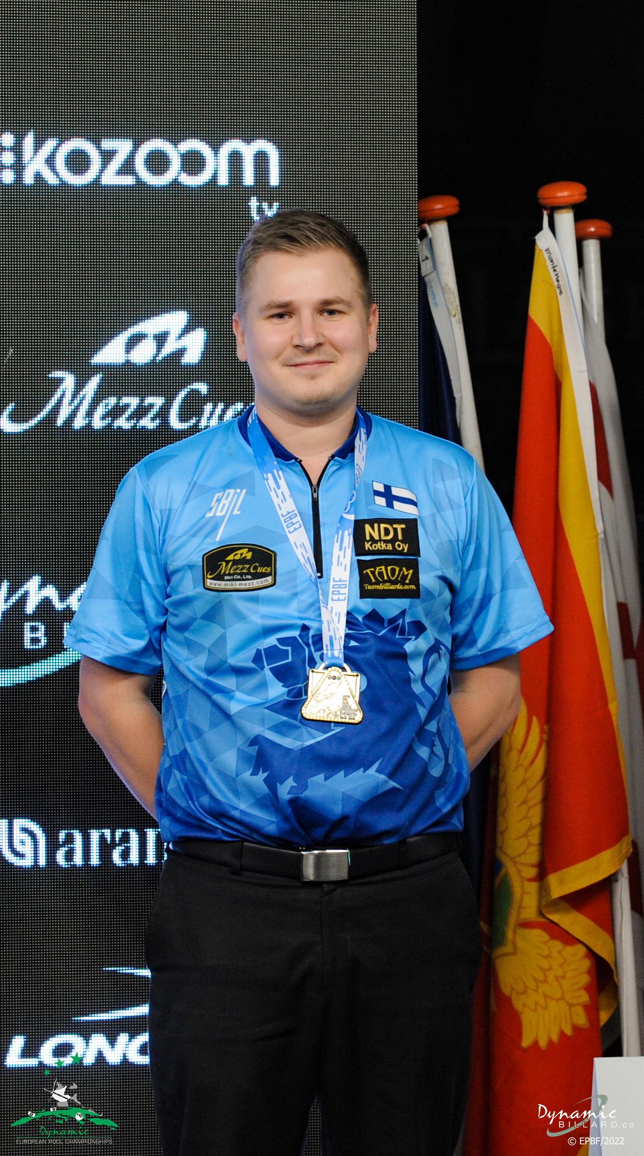 Jani Uski on valittu maaliskuun pelaajaksi - Suomen Biljardiliitto ry