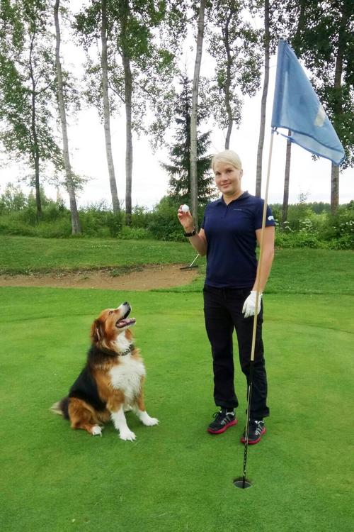 Eeva Isotalolle holari Hiisillä ja Hannu Lipsaselle Farmilla - Hiisi-Golf