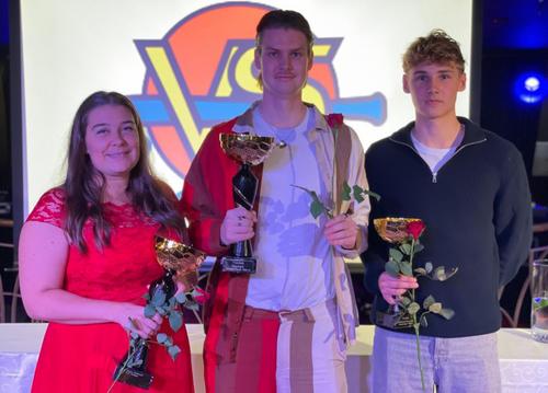 Syysristeilyllä saatiin seuraan ansaittuja palkintoja - Turku-Pesis