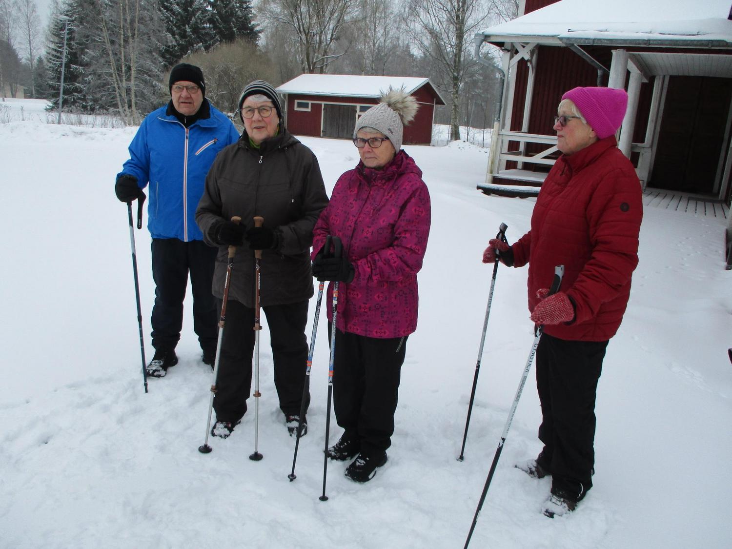 Valokuvat 2022 - Nakkilan Eläkkeensaajat ry Jukka Kim